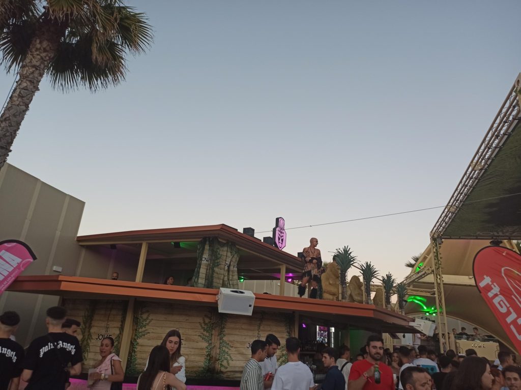 Queda inaugurada la terraza de verano de Jowke Club, Alcorcón